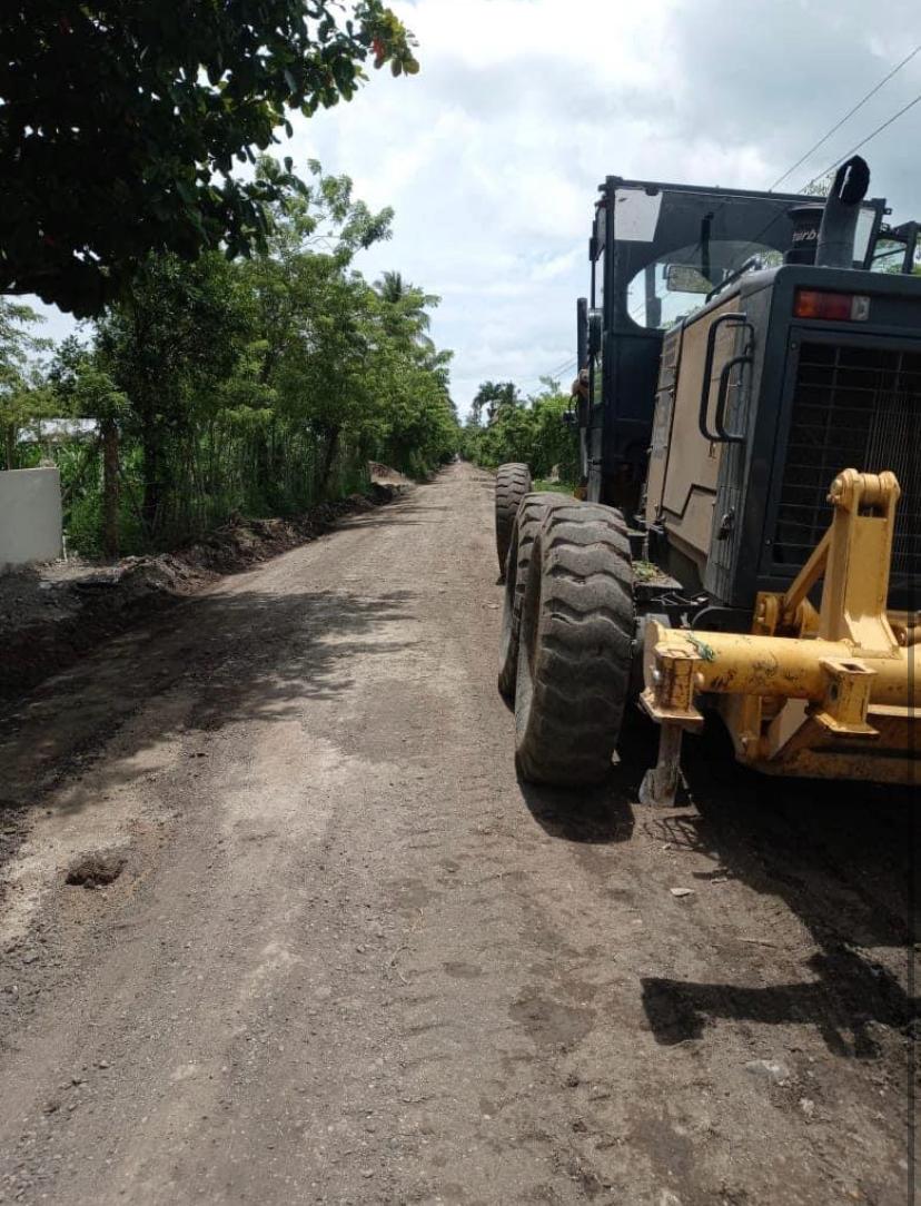 REPARACION DE LAS CALLES EN CALOLIN : Junta del Distrito Municipal Veragua